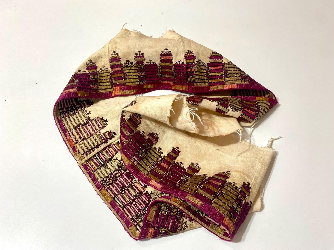 Antique Hem Arachova 19th Folk Embroidery, Bridal Costume Detail ...