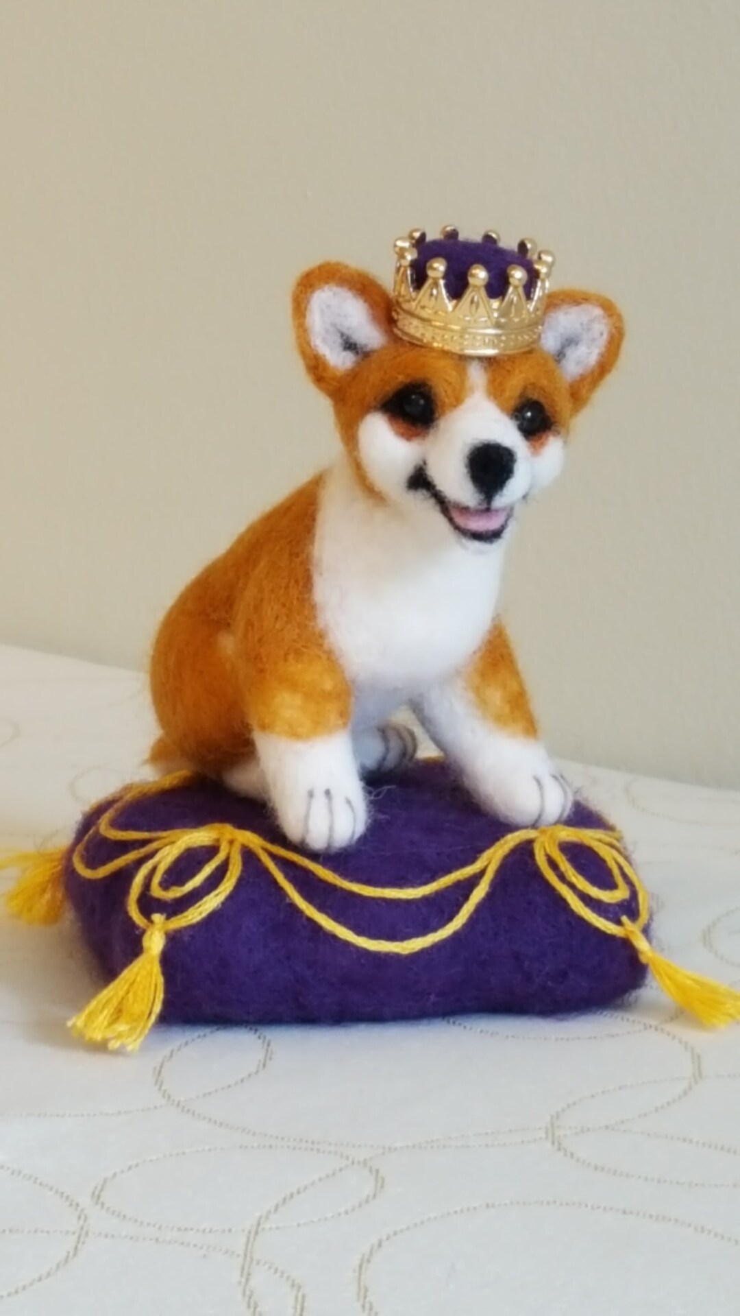 Commemorative Cute Corgi, Collectable, Dog Sculpture, Corination ...