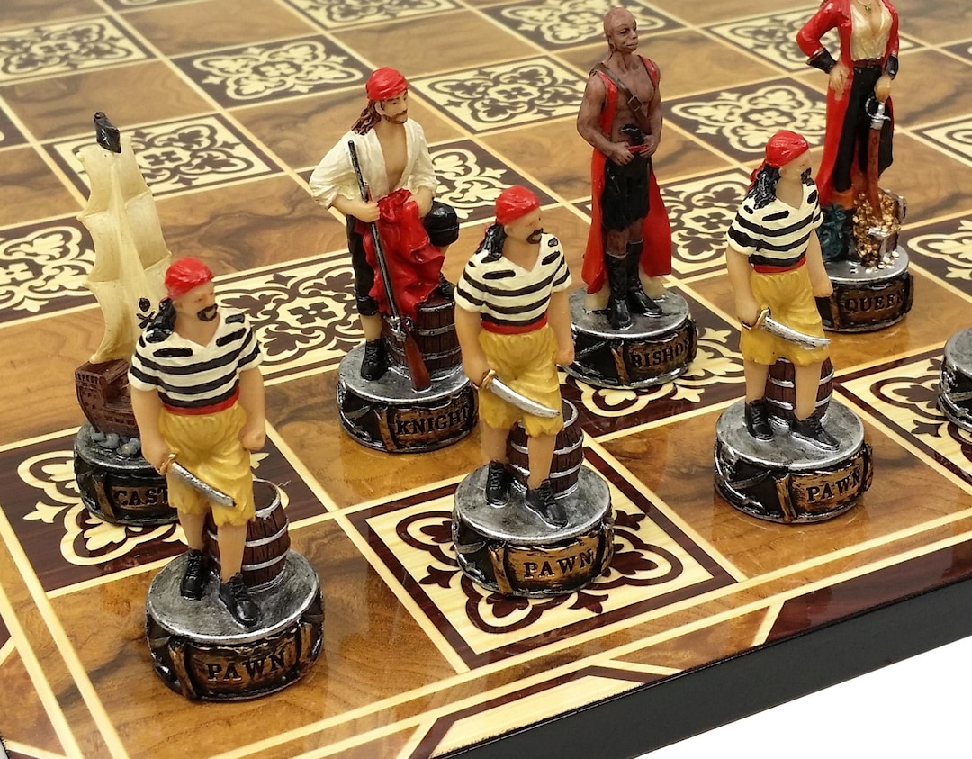 Pirates Vs Royal Navy Chess Set W/ 17 Burlwood Color Board - Etsy