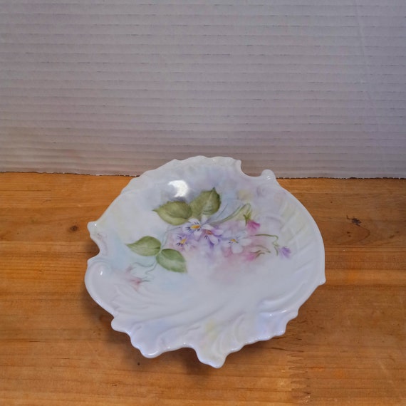 Limoges Leaf Shaped Dish