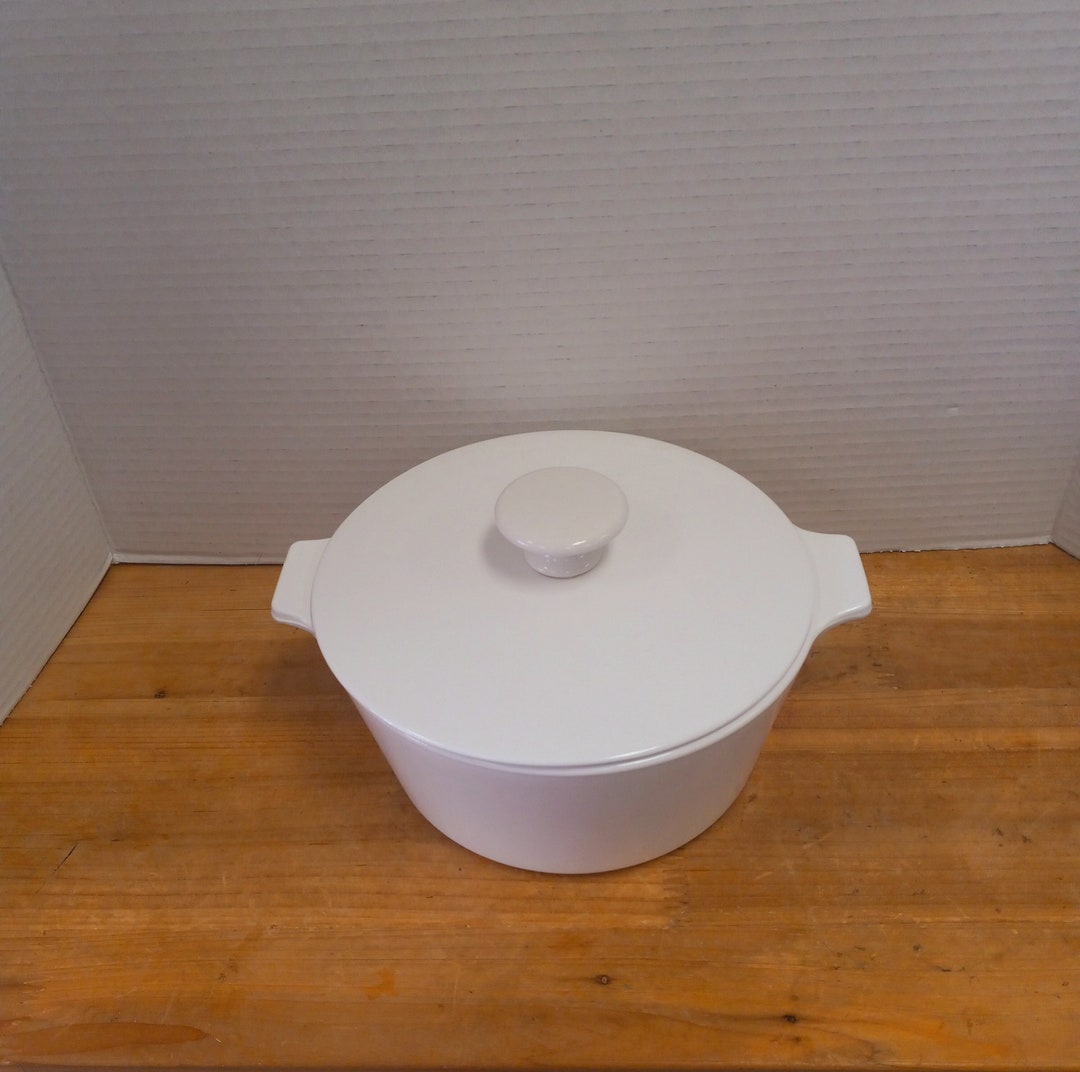 Vintage Corning Ware Centura Covered Serving Bowl, White Corning Ware ...