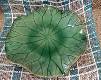 Lily Pad Plate - Etsy