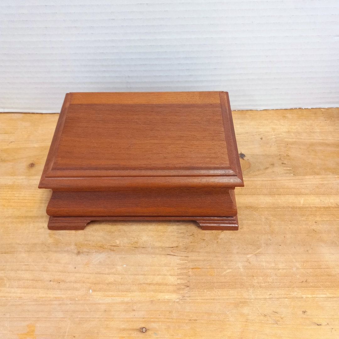 Sankyo Music Box Wood, Vintage Wooden Music Box, Wooden Chest Music Box, Gift for Her, Mom Gift ...