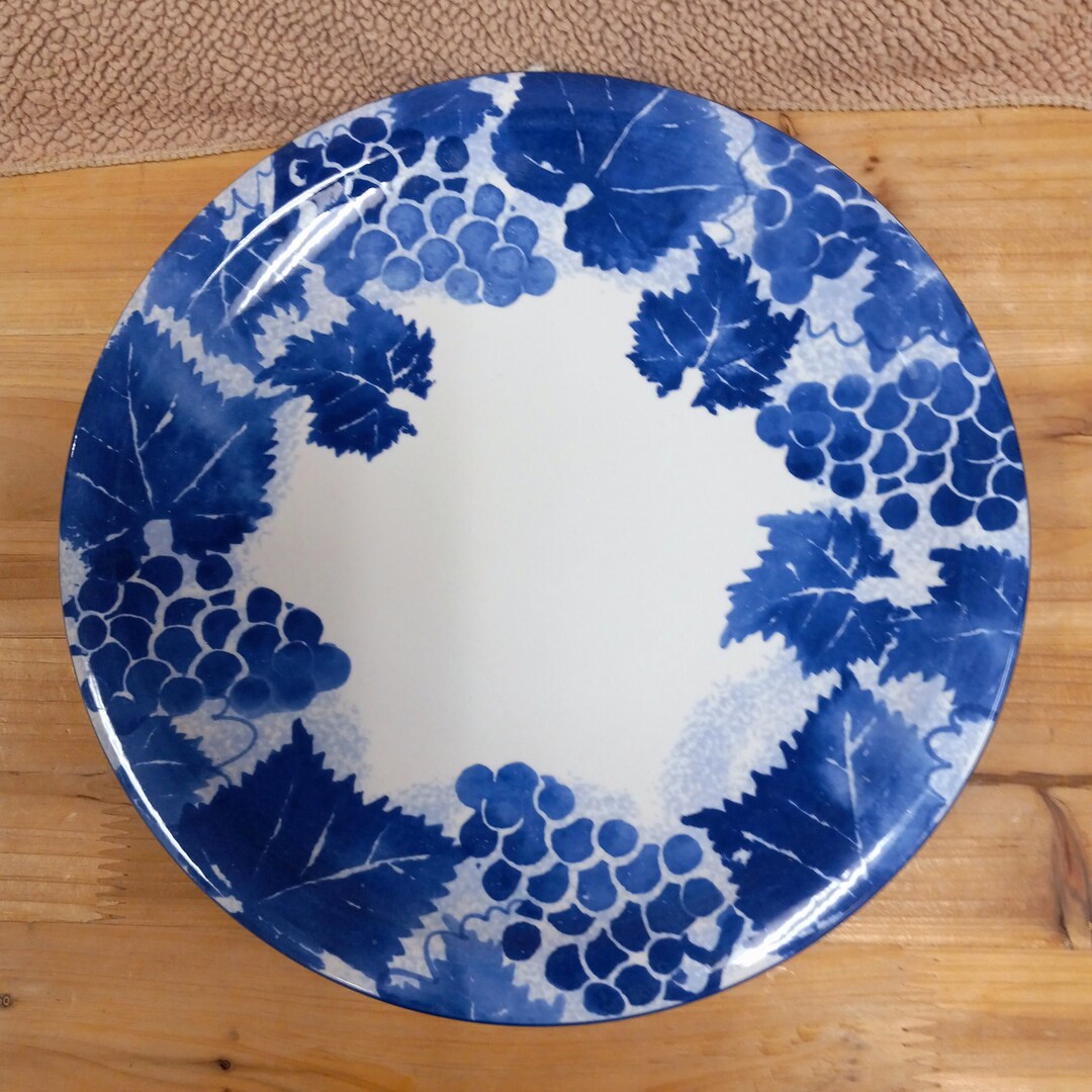Vintage Temuka Dinner Plate, Dinner Plate Grapes, Blue and White Plate ...