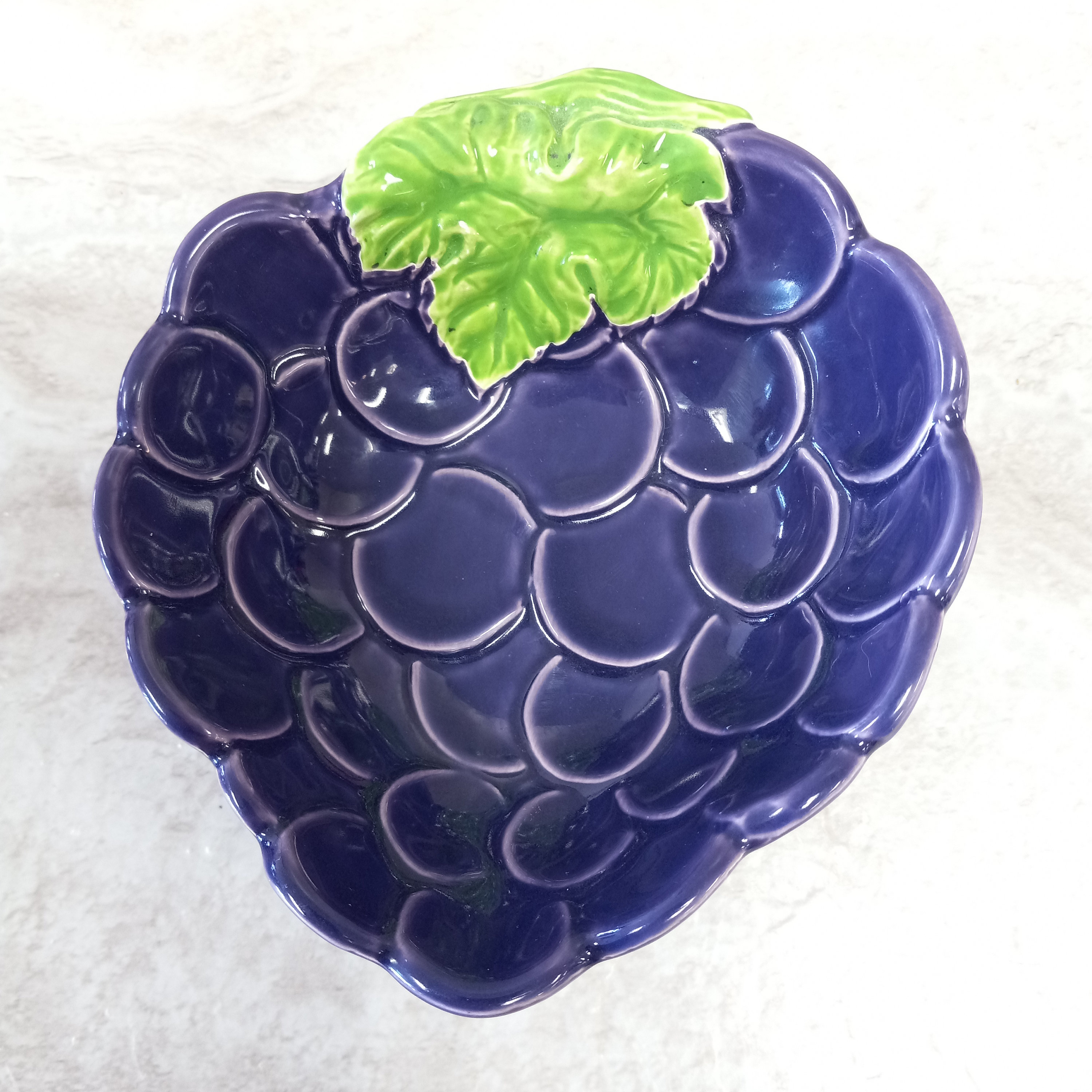 Pair of 2 Sculpted Grape Dishes Fruit Dishes Purple Grape - Etsy