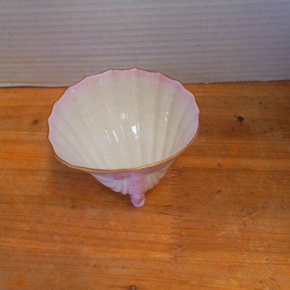 Belleek Retrospect Shell Sugar Bowl, Shell Jewelry Di… - Gem