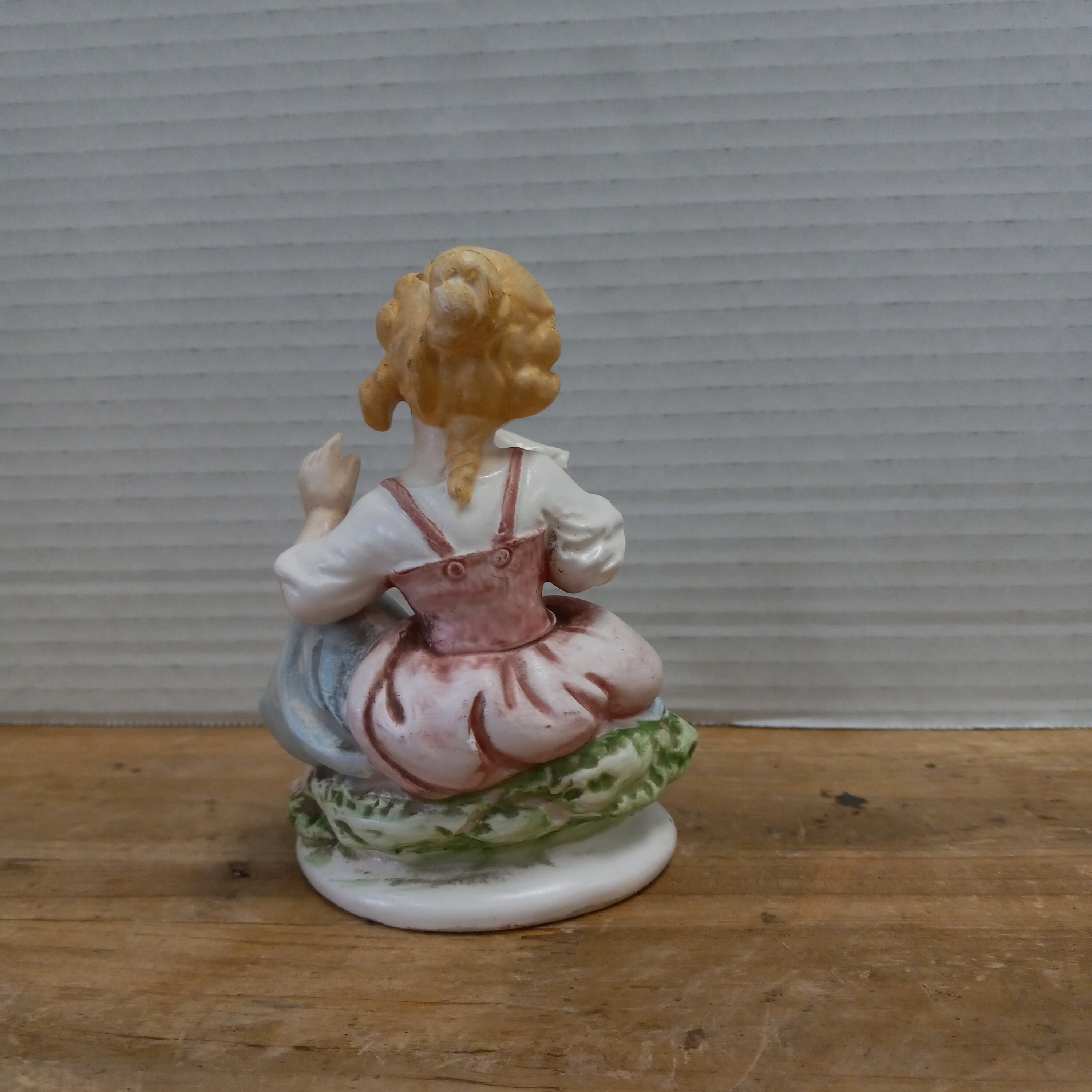 Capodimonte Style Figurine Girl With White Dove by Arnart Import ...
