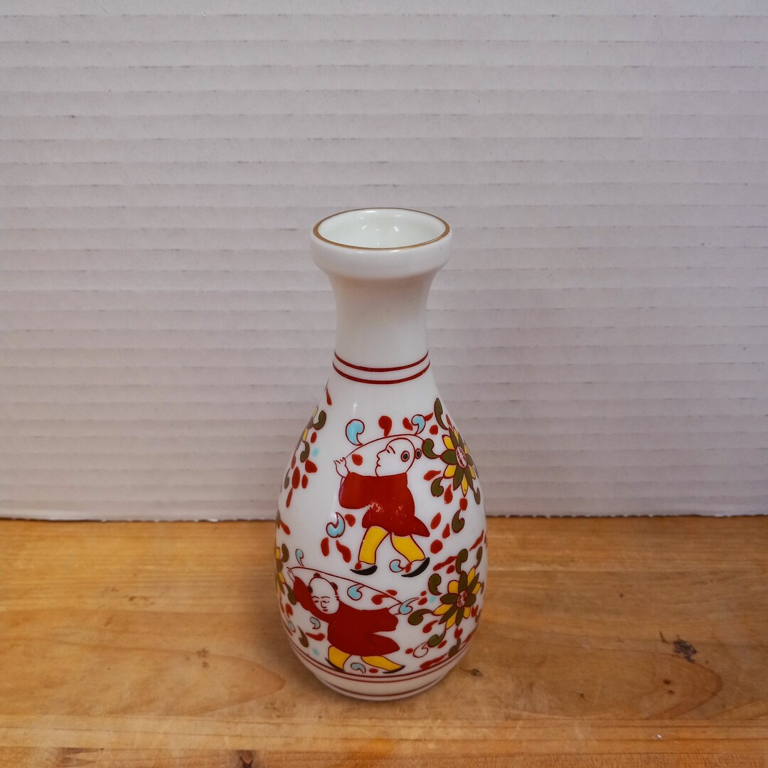 Vintage Karako Japanese Vase, Karako Children Japanese Vase. Small Vase ...