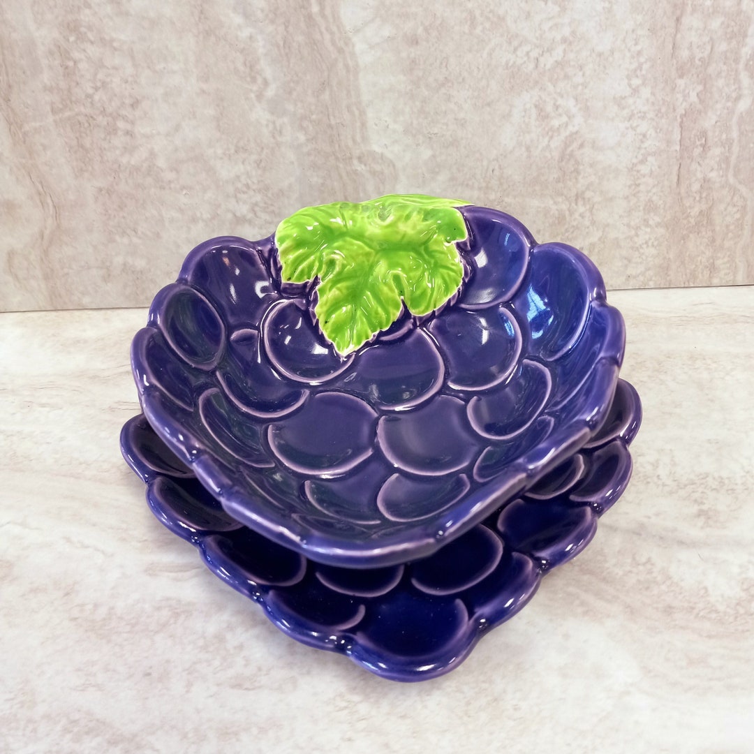 Pair of 2 Sculpted Grape Dishes, Fruit Dishes, Purple Grape Bowls ...