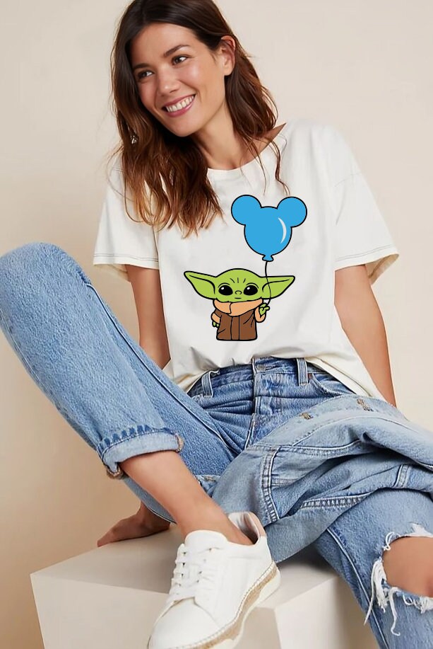 Baby Yoda Tee, Baby Yoda Shirt, Baby Yoda Fashion, Yoda Alien Design, Baby Yoda Graphic Tee ...