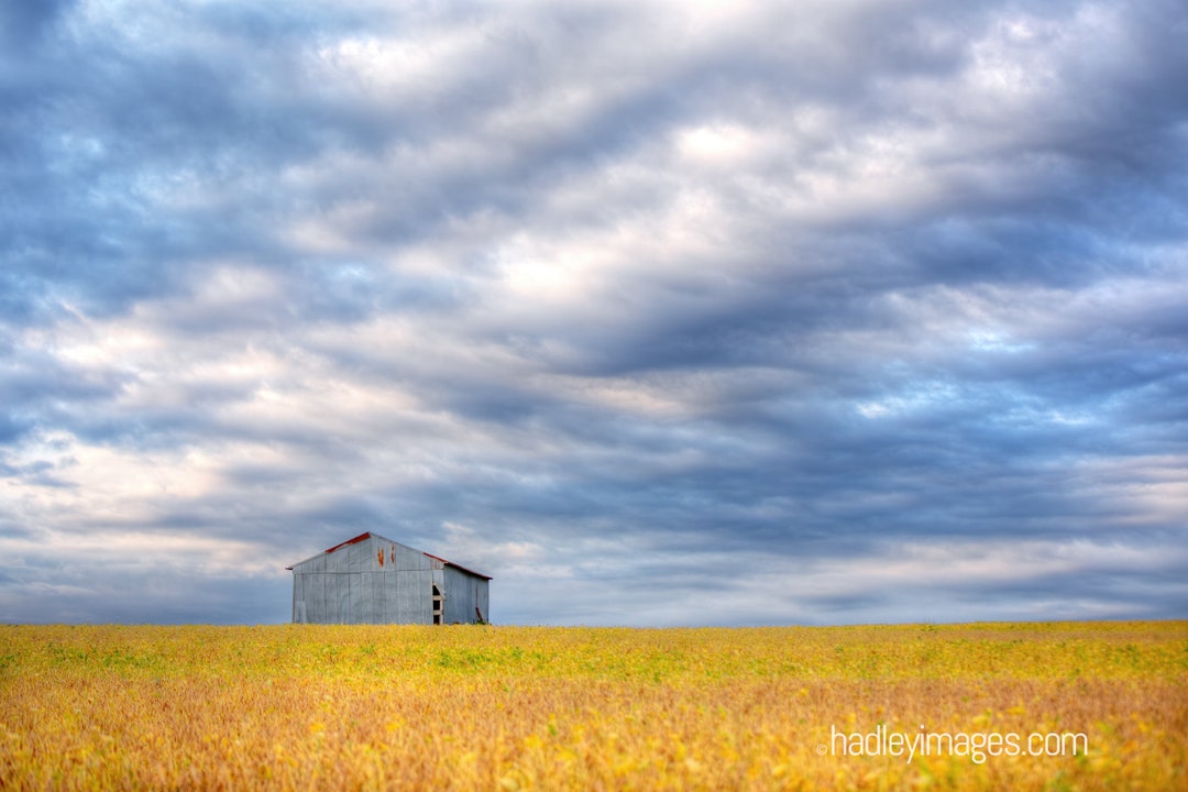 Kansas Farm Field Photos, Barn and Field Prints, Stormy Farm Field ...