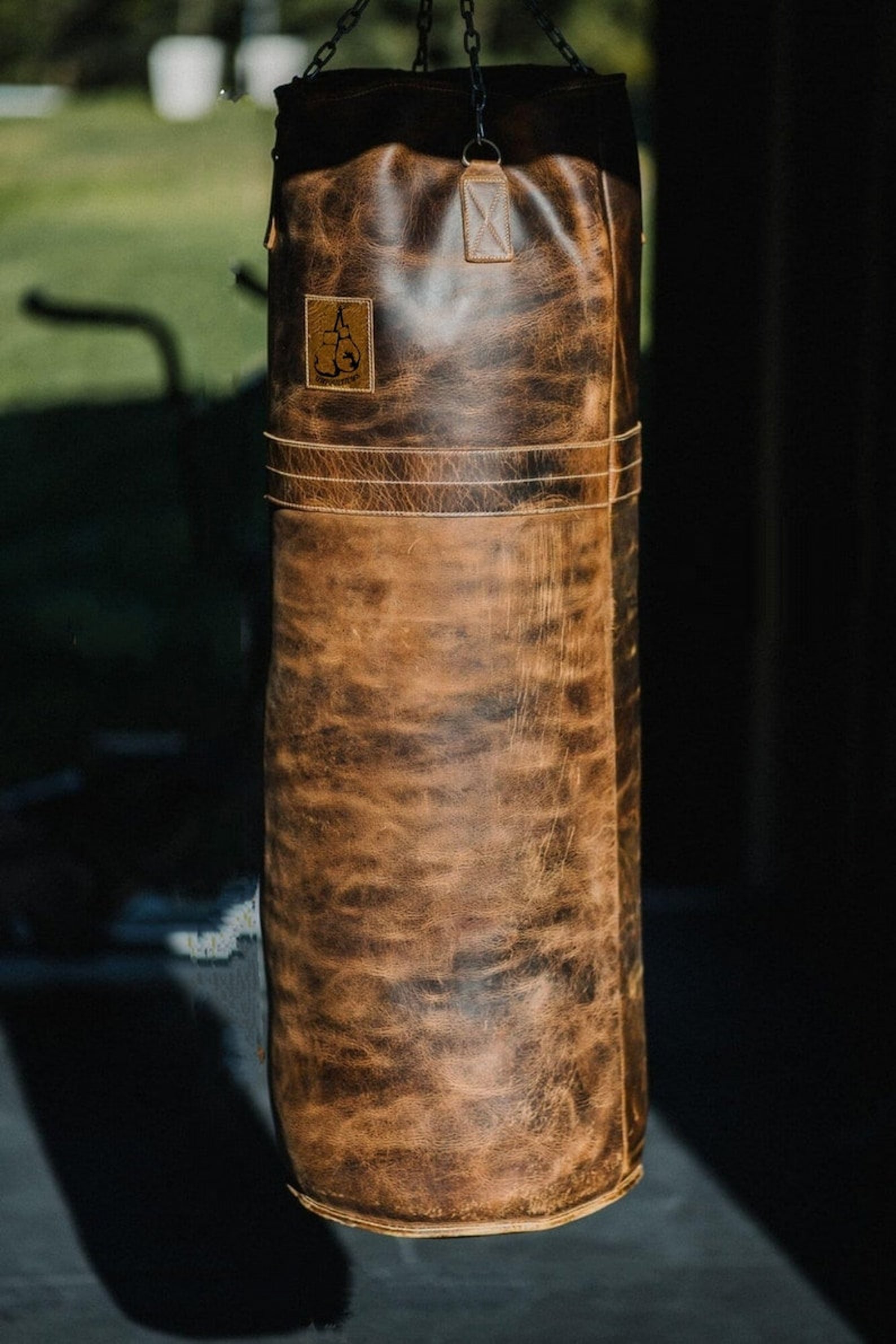 Customized Vintage Tanned Punching Bag, MMA Kickboxing Professional ...