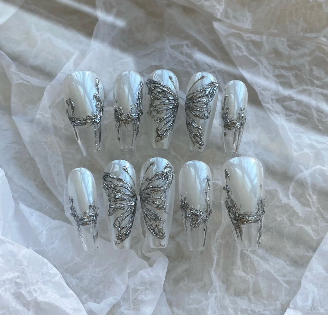 Metal Silver Butterfly Press on Nail｜fake Nail for Cool Girl | Gift for ...