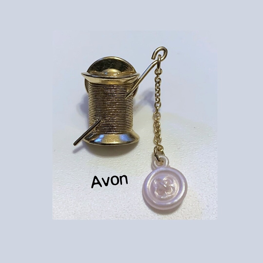 Avon Spool of Thread & Pink Button Dangling From A Sewing Needle Gold ...