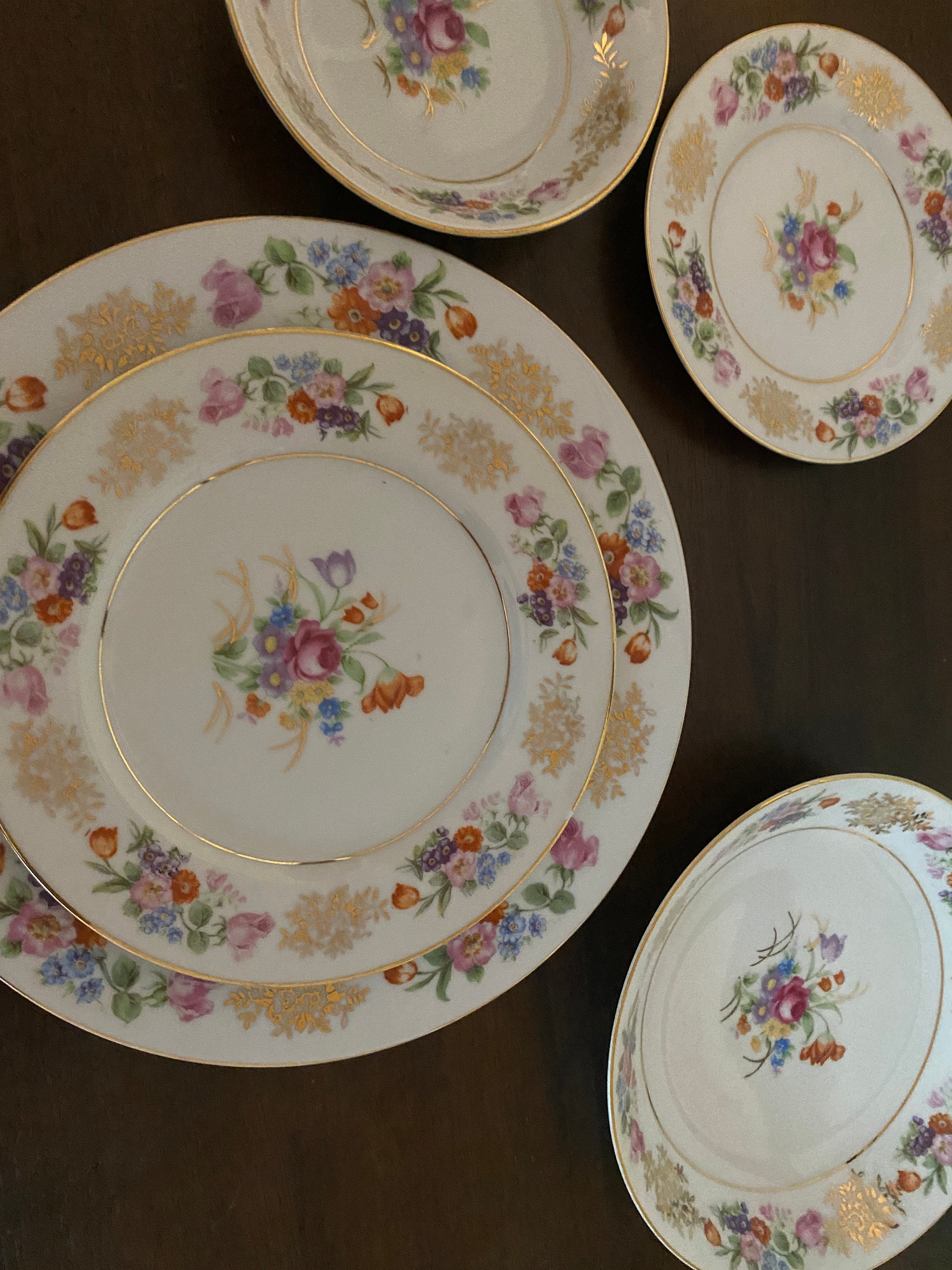 Union China // Made in Japan // Floral Pattern // 8 Place Settings // 5 ...