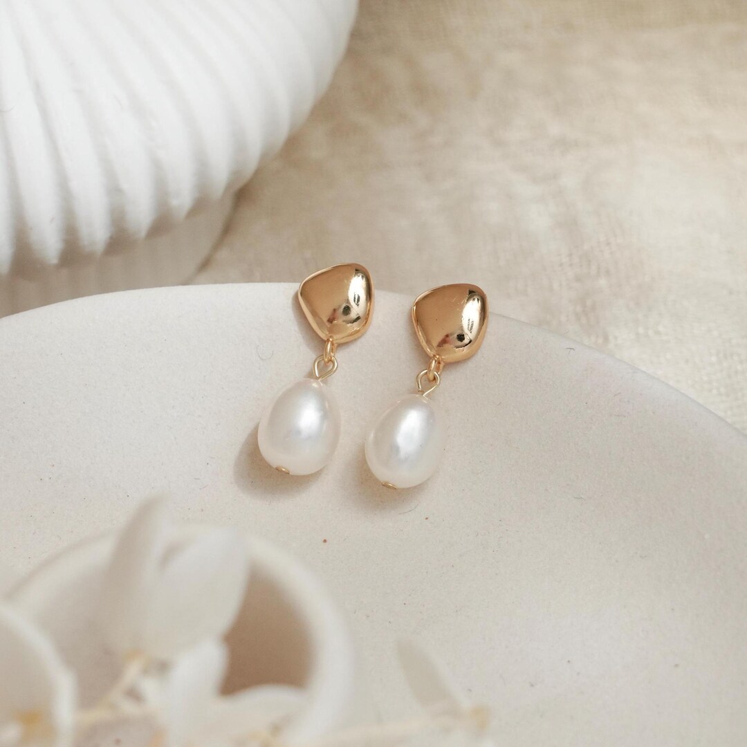 Minimalist Geometric Square With Baroque Pearl Dangle Drop Earrings ...