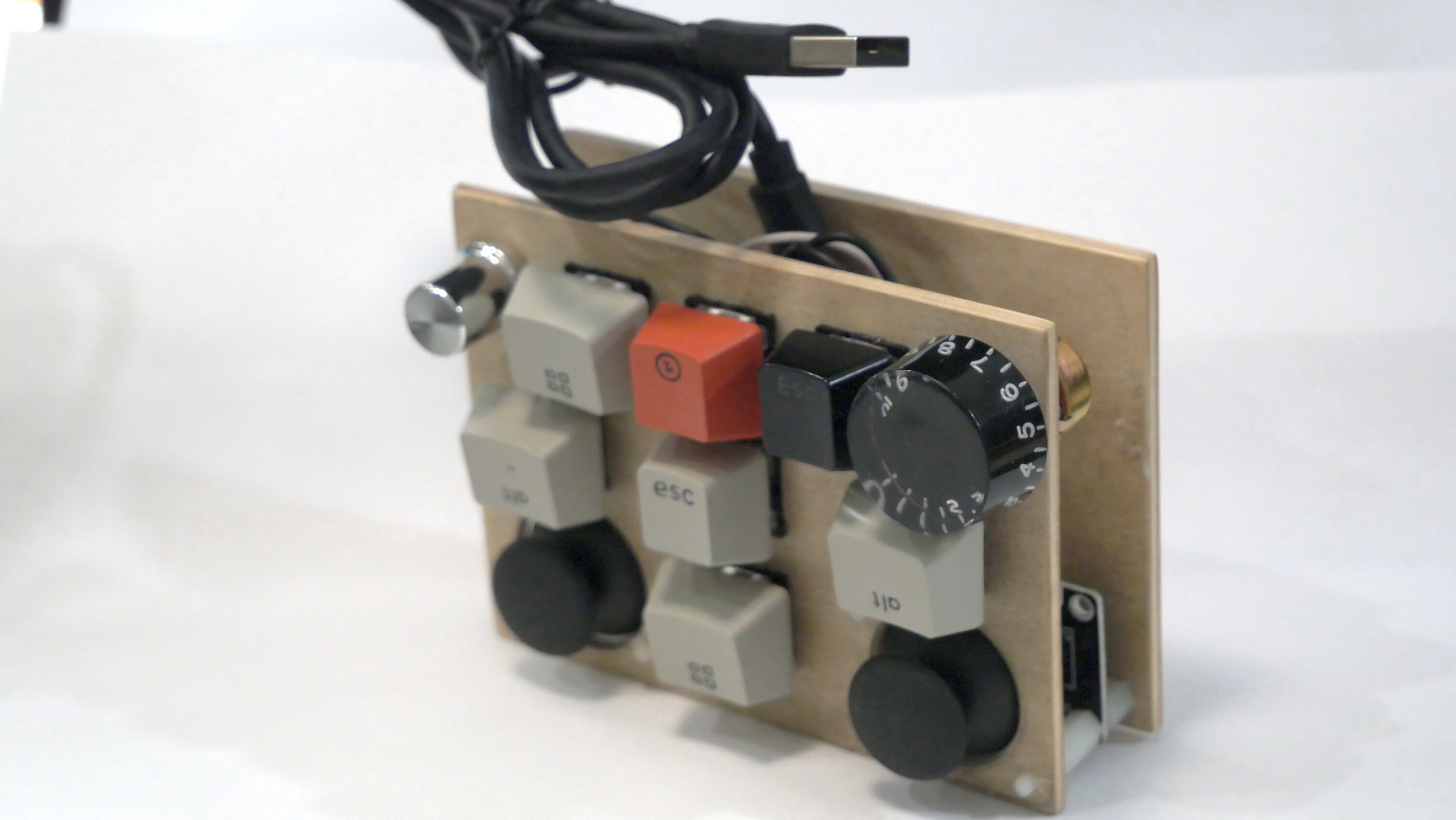 Midi Madness Midi Controller - Etsy