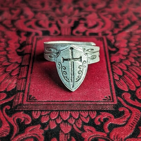 Shield Ring - Etsy
