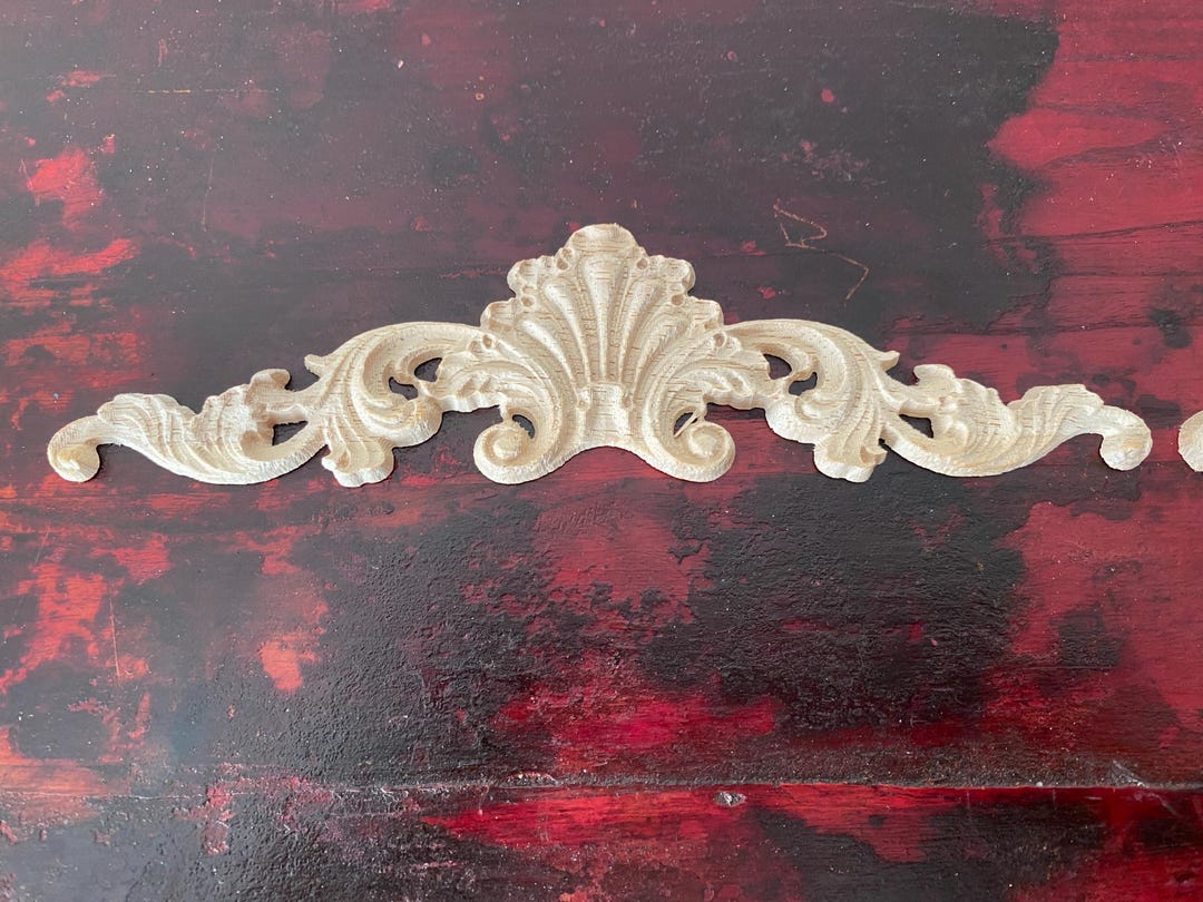 Small Wood Appliques Shell Design Overlays Pediments Furniture ...