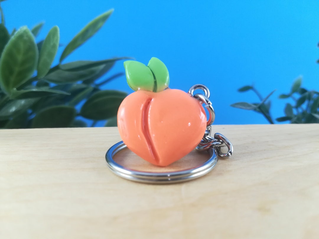 Cute Peach Emoji Keychain - Adorable Handmade Polymer Clay Fruit Emote ...