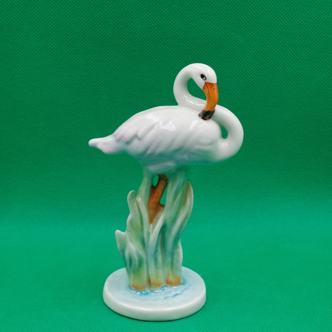 ANTIQUE PORCELAIN FLAMINGO Rare Porcelain Flamingo Bird Figurine ...