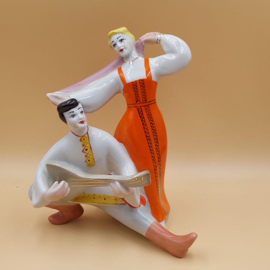 COSSACK DANCING- Vintage Dancing Pair- Soviet Zhk Polonne Porcelain ...