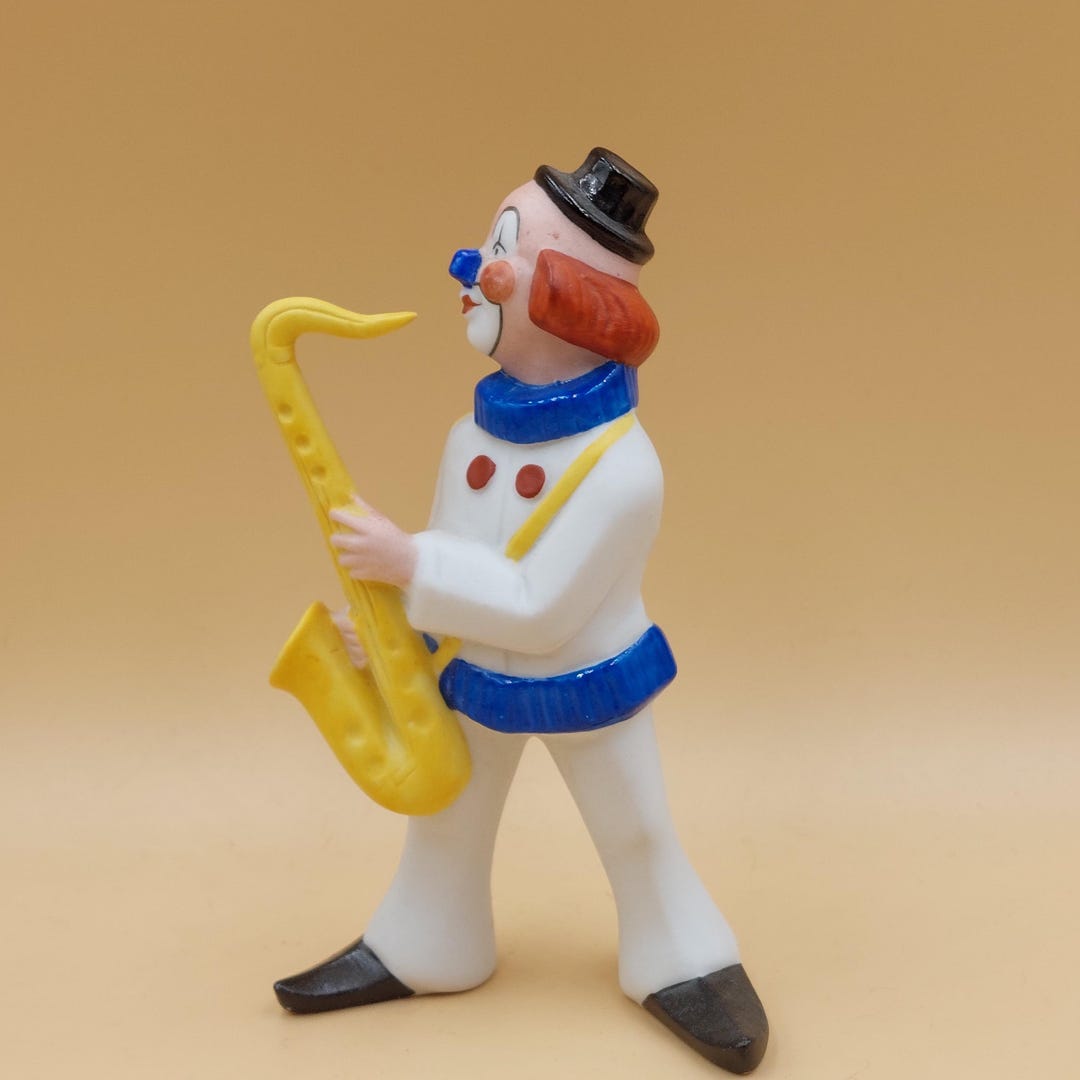 CLOWN WITH TRUMPET- Vintage Porcelain Clown Figurine- Germany ...