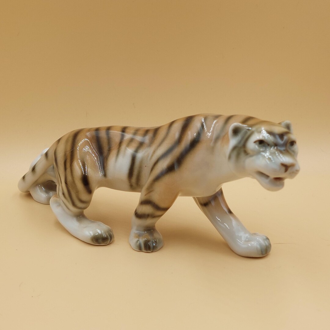VINTAGE BENGAL TIGER- Porcelain Tiger Figurine- Royal Dux Porcelain ...