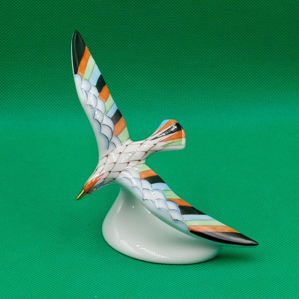 Seagull Figurine - Etsy