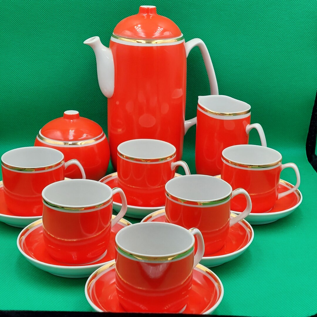 VINTAGE COFFEE SET Red and Gold Coffee Set Vintage Coffee Cups ...