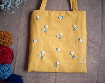 Hand Embroidered Daisy Linen Bag, Cute Small White Daisies Embroidery ...