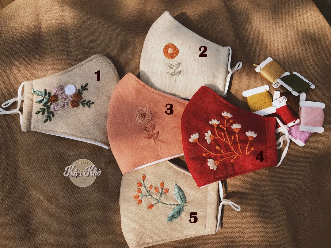 Floral Hand Embroidered Mask / Hand Embroidered 3 Layer Linen Face Mask ...