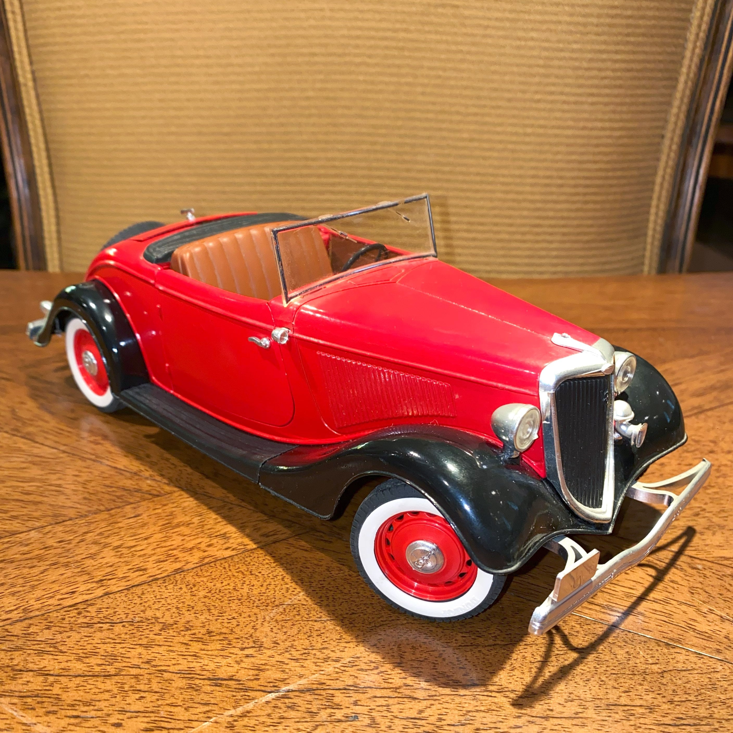 Solido Ford V8 1936 Drop-top Red & Black Model Car 1/19 Scale - Etsy