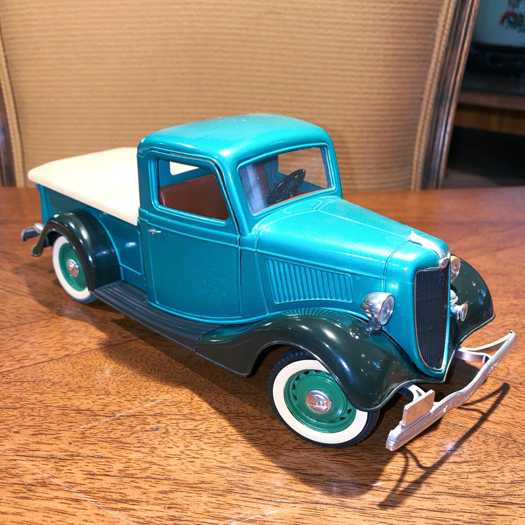 Solido Ford V8 Pick up 1936 Turquoise & Black Model Truck 1/19 Scale - Etsy