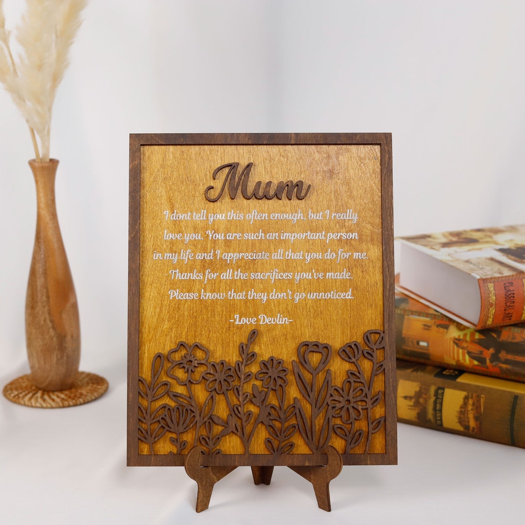Personalized Letter to Mom Wood Frame, Mom Garden Sign, Mom Flower ...