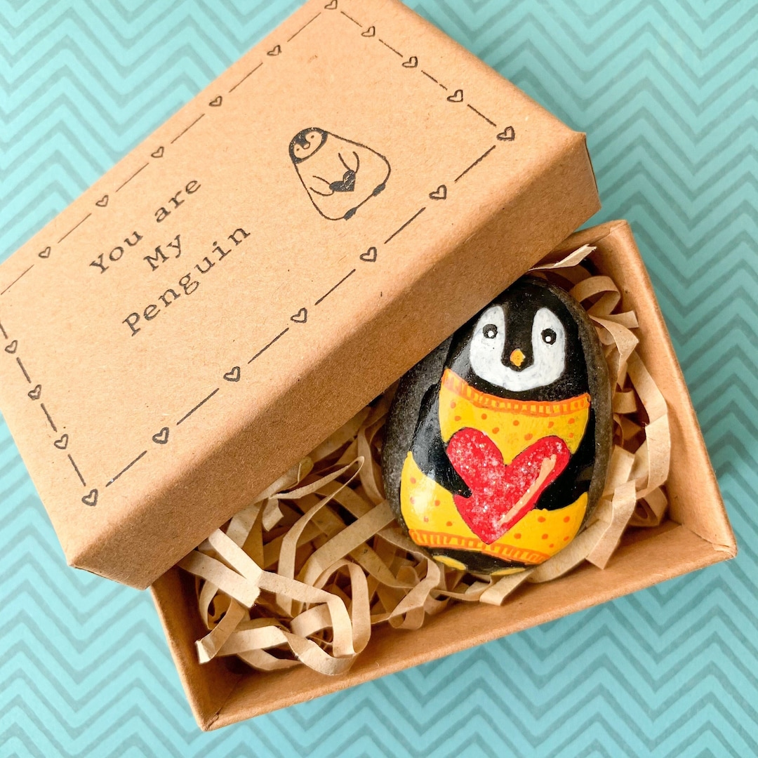Penguin Pebble Romantic Gift for Girlfriend Boyfriend Small Anniversary ...
