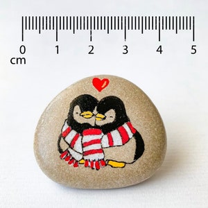 Kissing Penguins Pebble | Be My Penguin | Love Penguin Gift | Penguin ...