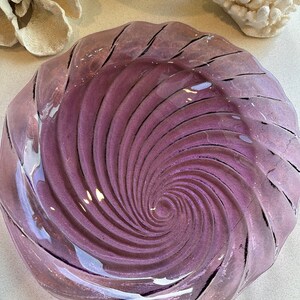 Vintage Italian Glass Platter: Purple Shell Design IVV Selezione - Etsy