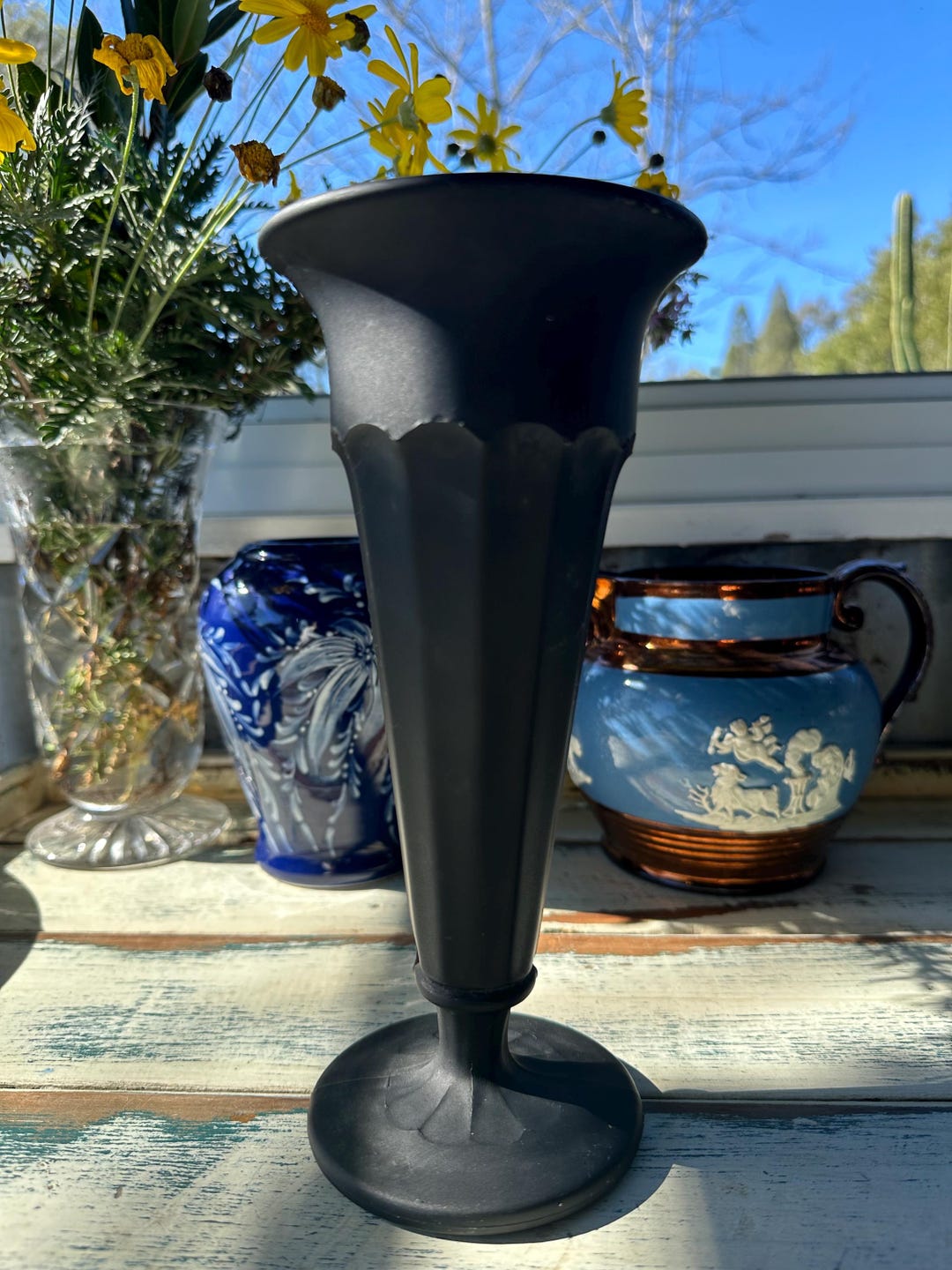 ART DECO DAVIDSON Vase - Jet Black British Pressed Satin Frosted Glass ...