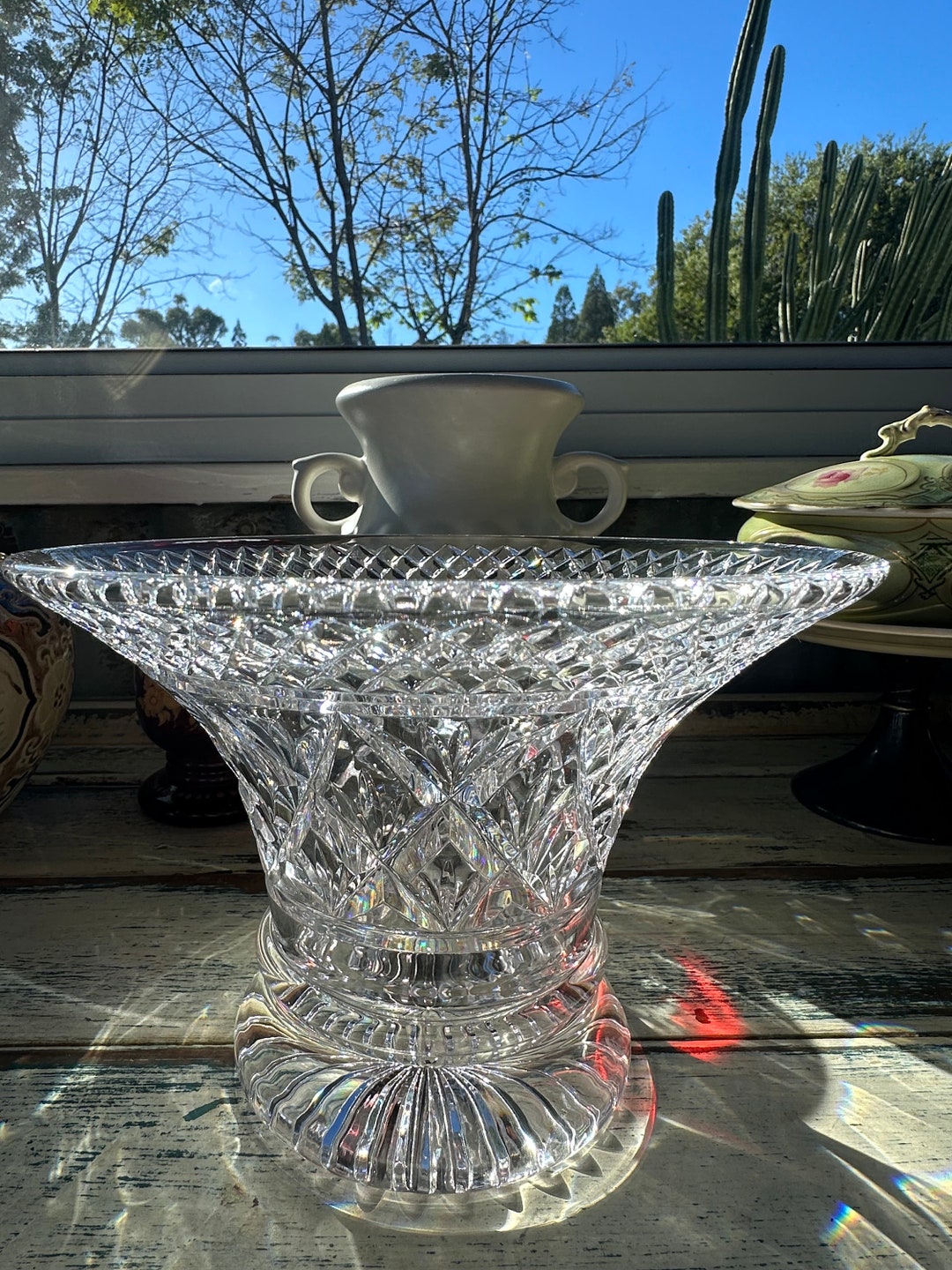 Crystal Vase, V Shaped Wide Rim Vase Decorative Diamond Patterns ...