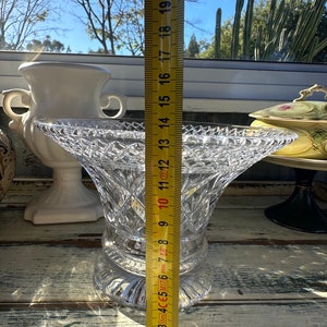 Crystal Vase, V Shaped Wide Rim Vase Decorative Diamond Patterns ...