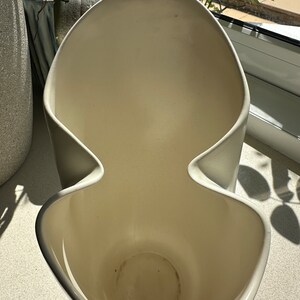 Beswick Art Deco Vase / White Delicate Vase Handkerchief Design - Etsy