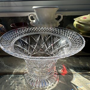 Crystal Vase, V Shaped Wide Rim Vase Decorative Diamond Patterns ...