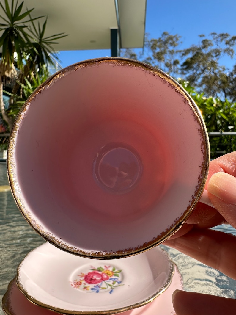 Genuine Vale Made in Longton England Pretty Pink Bone China Tea Cup ...