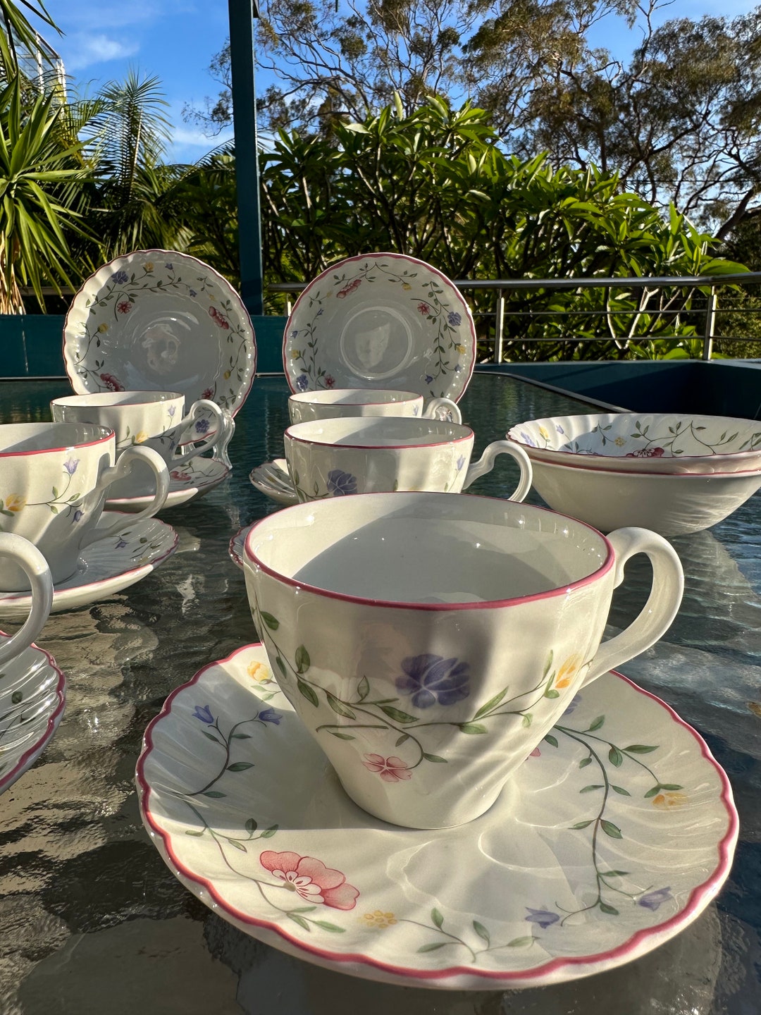 Johnson Bros Summer Chintz, Set of 6 Tea Cups and Saucers & Set of 4 ...