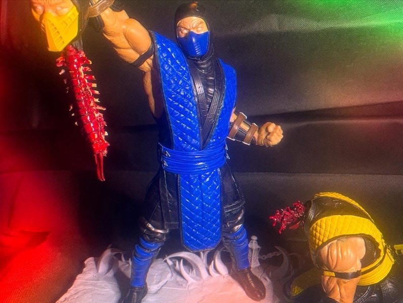 Mortal Kombat Diorama - Sub-zero Vs Scorpion - 1/6 to 1/12 Scale Statue ...