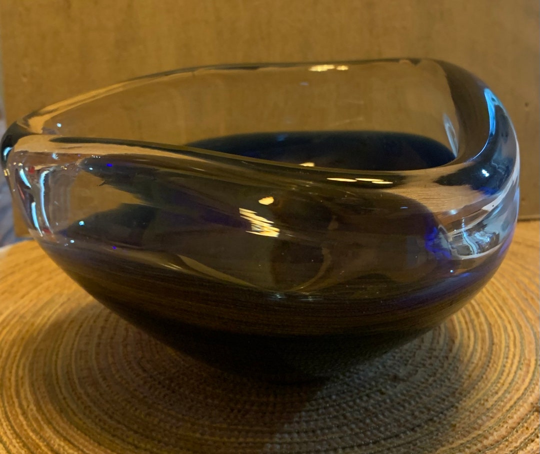Vintage Beautiful Cobalt Blue Glass Bowl - Etsy