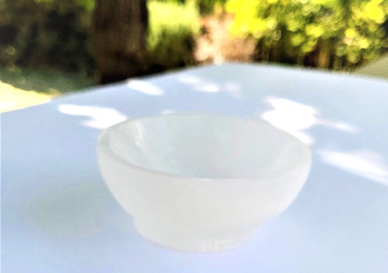 Large Selenite Satin Spar Bowls - Etsy