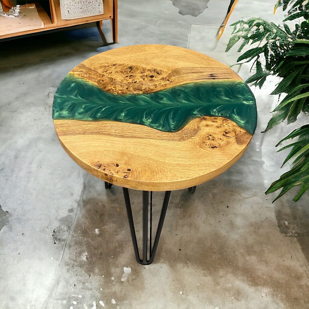 Oak & Epoxy Resin River Table End Table Small Coffee Table Round Table ...