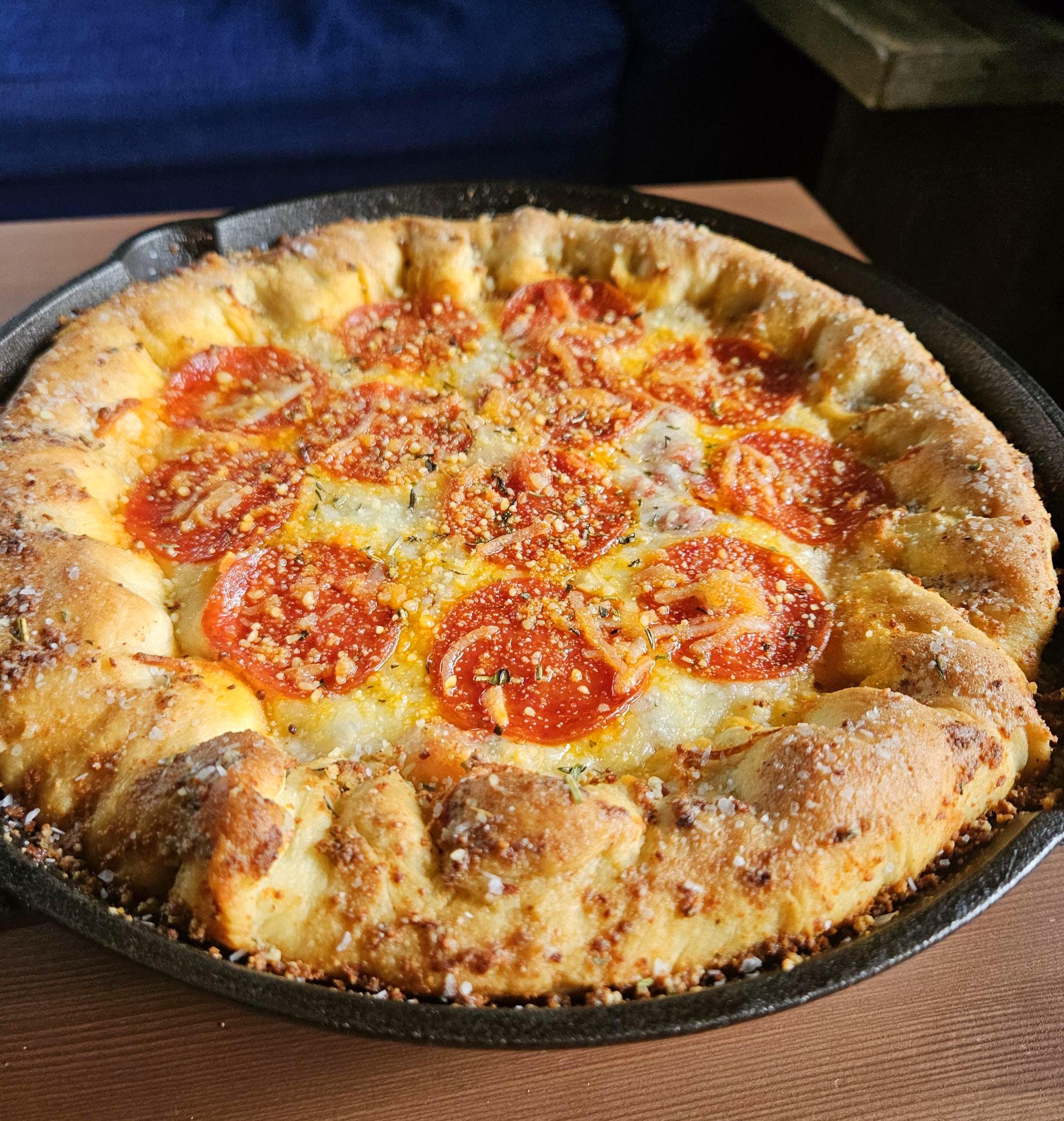 DIY Gourmet Pizza Kit – Handcraft Your Own Dough, Tomato Sauce ...